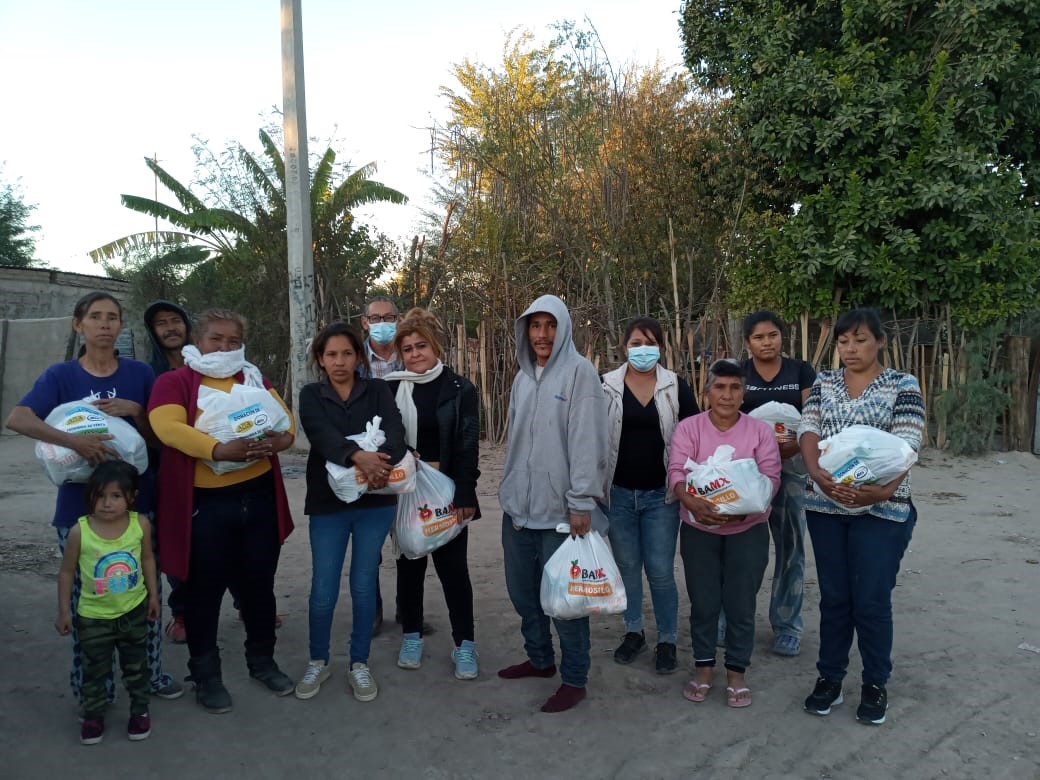 Repartición de cobijas y despensas - Evangelizadores